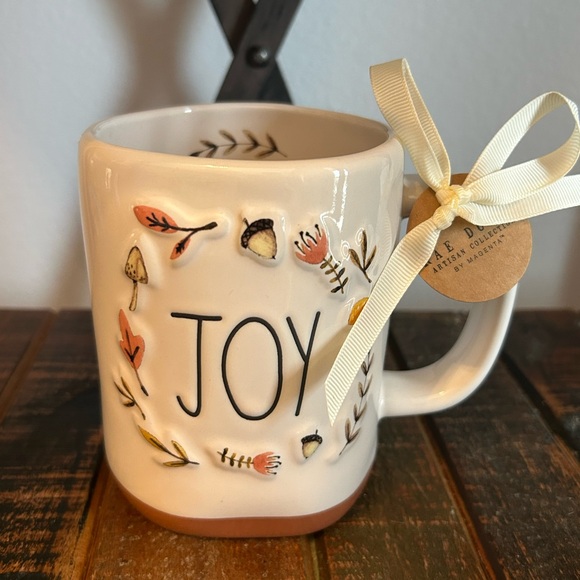 Rae Dunn | Dining | Rae Dunn Joy Mug Fall Flowers Harvest Autumn Acorn ...